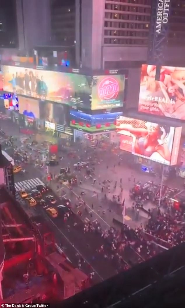 Panic in New York Times Square (See It.) - Daily Candid News