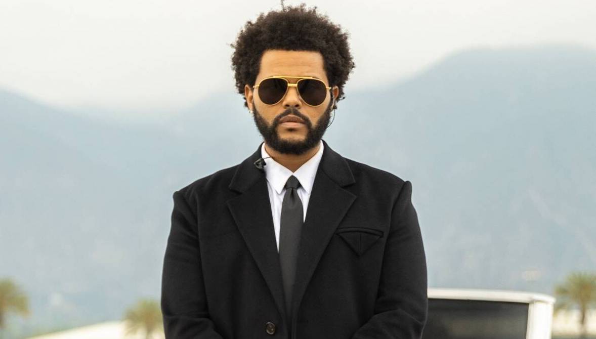 Weeknd Has A Big Weekend: Wins 10 Billboard Music Awards (And You Want ...