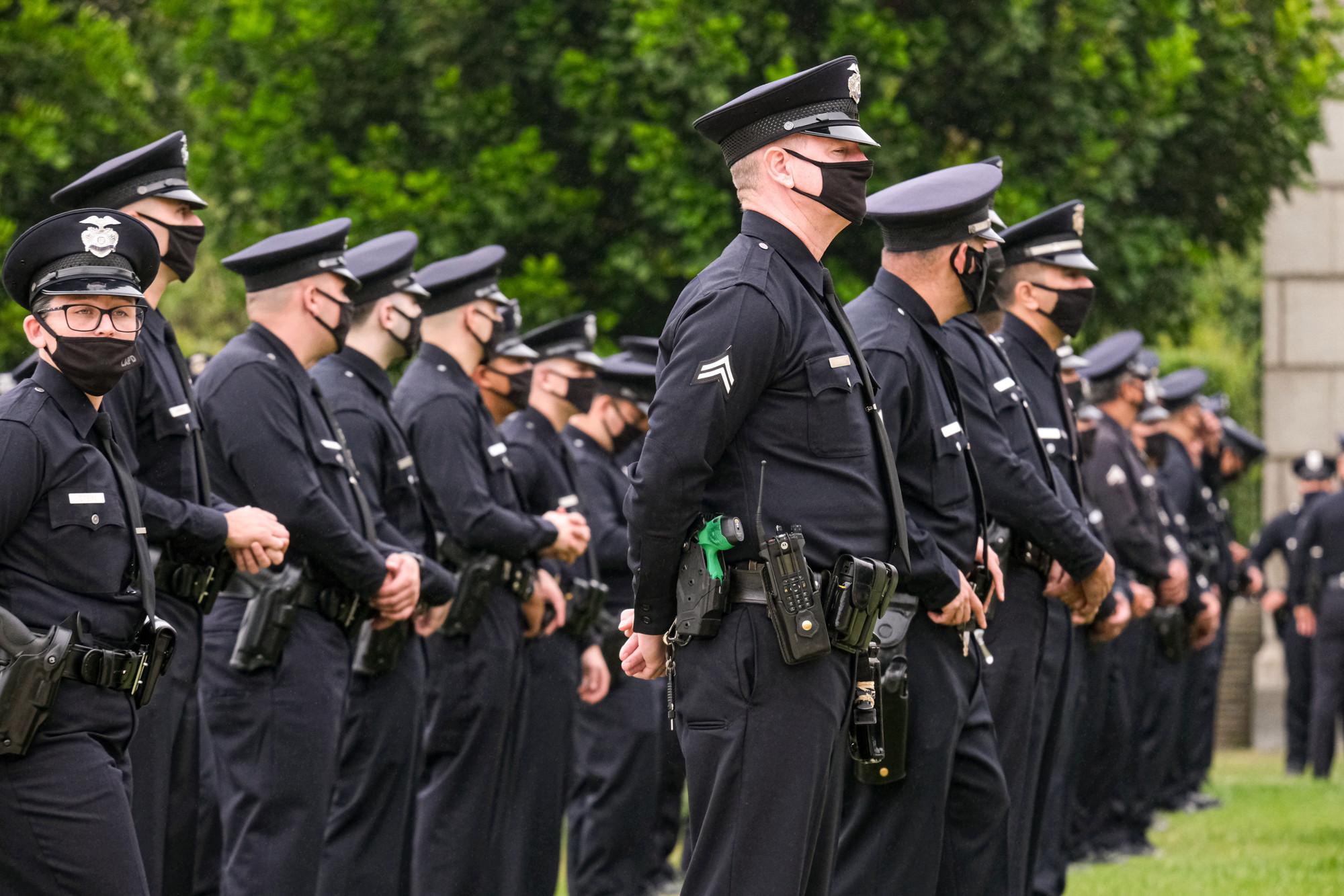 COVID Cases Nearly Doubles Among LAPD officers and LAFD in Los Angeles ...